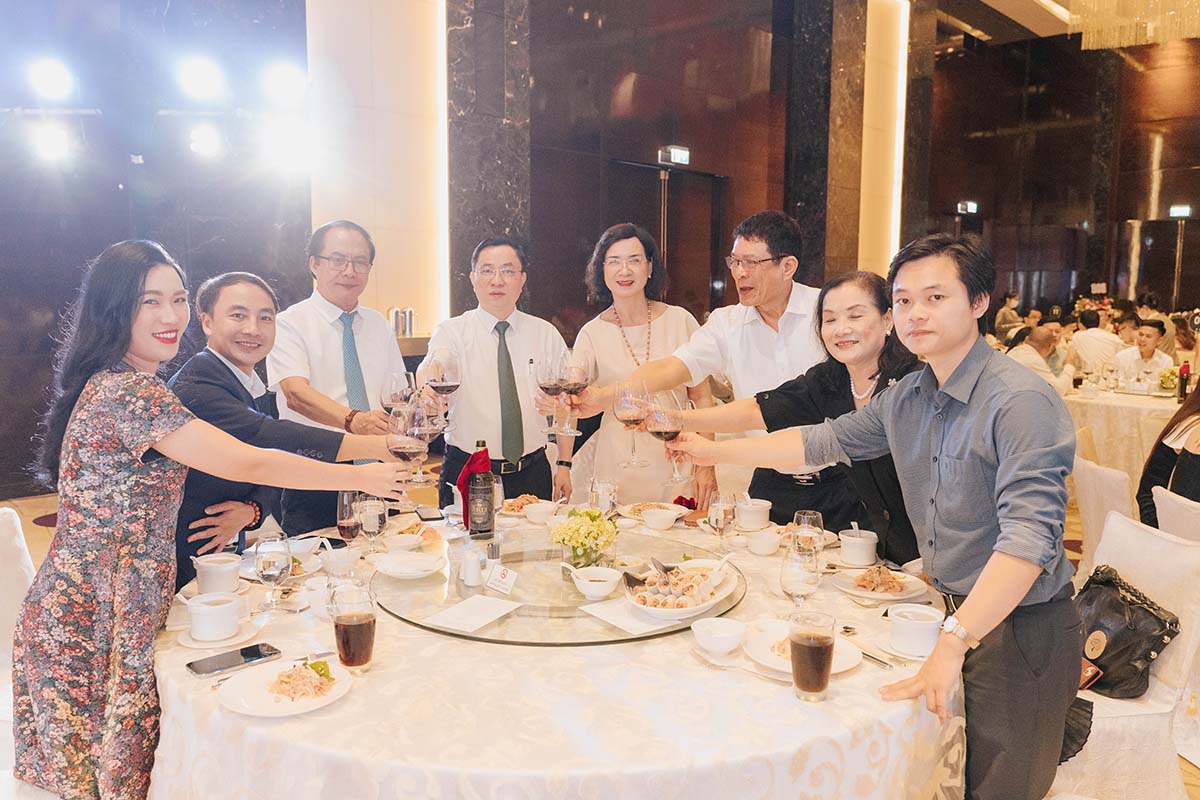 Lễ kỷ niệm 5 năm thành lập Công ty Cổ phần Đầu tư EMIME - Emime